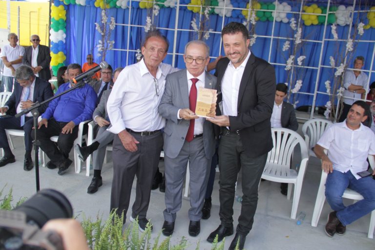 Prefeitura Municipal de Abreu e Lima - Prefeitura Municipal de Abreu e Lima